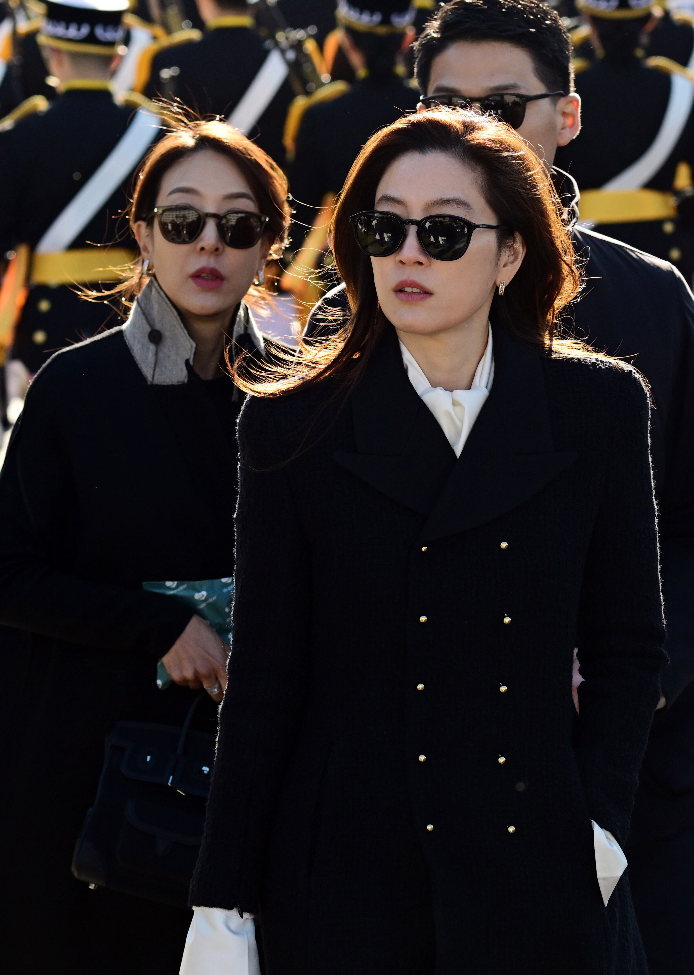 Samsung Heir Lee Ji-ho First Family Member Commissioned as Naval Officer