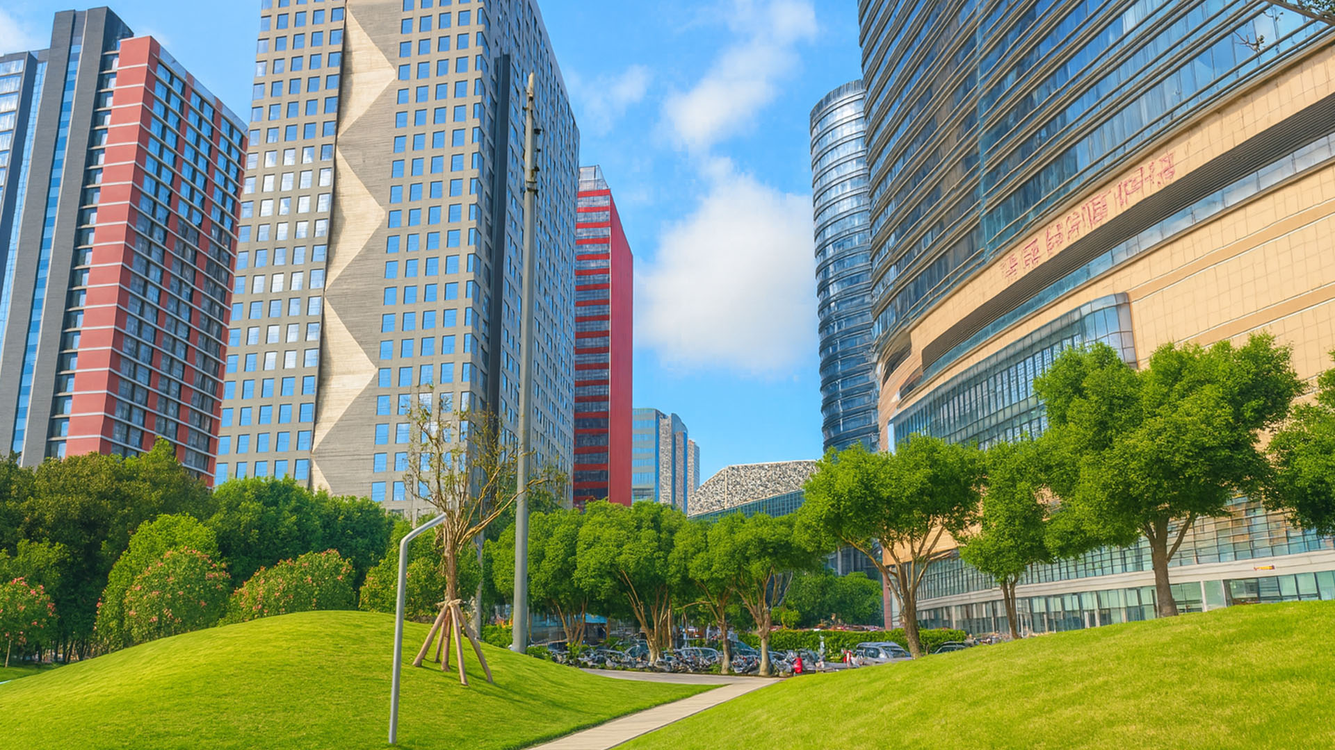 Chengdu Blends Modern Life with Green Spaces