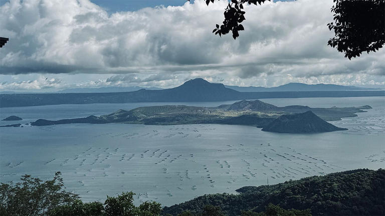 Taal Volcano stays calm amid increased gas emissions