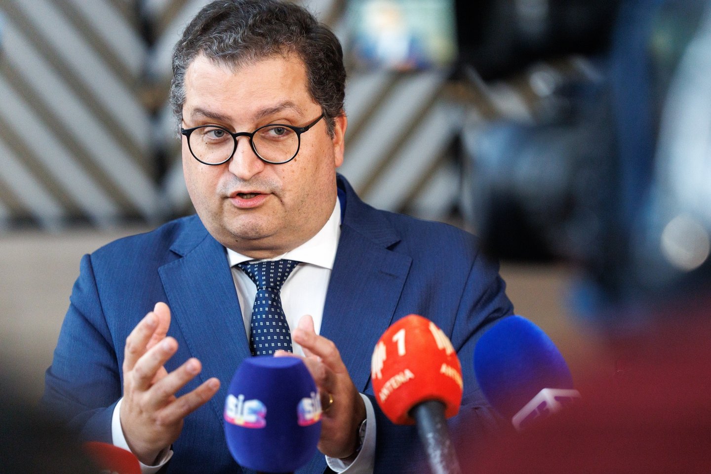 Centeno desiste da corrida à vice-presidência do BCE