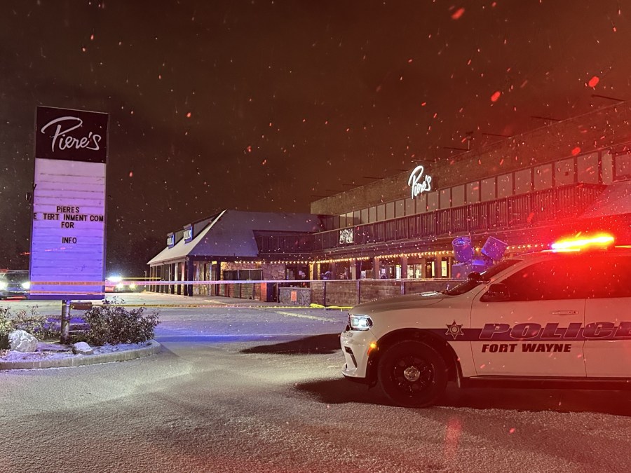 1 dead, 1 hurt after fight at Fort Wayne dance club