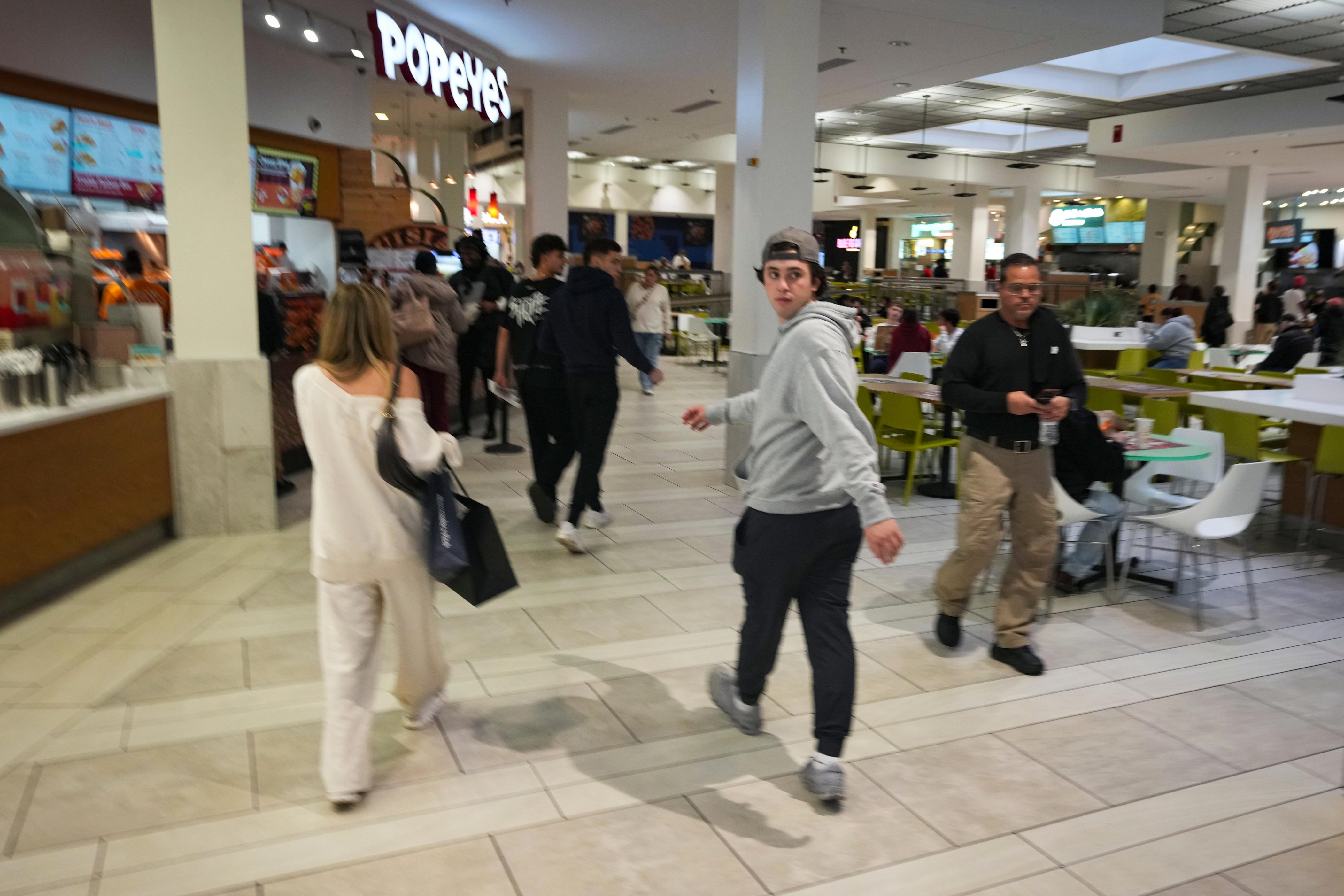 What's open/closed for Christmas from Walmart, Target, Costco, more