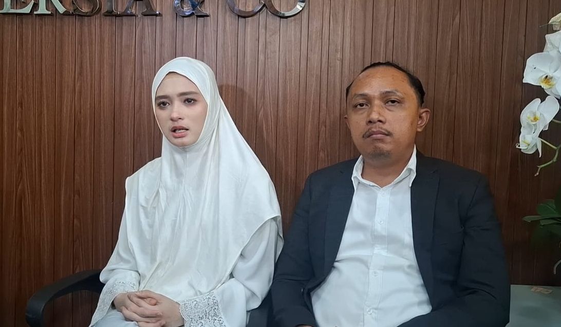 Kronologi Pernikahan Siri Inara Rusli dan Insanul Fahmi, Suami ...