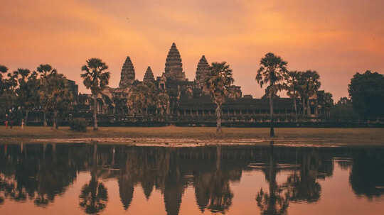 Did You Know The World’s Largest Temple Is Not In India But In THIS ...