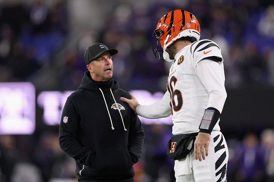 Harbaugh reacts to Lamar Jackson's Thanksgiving fumble as Ravens stumble