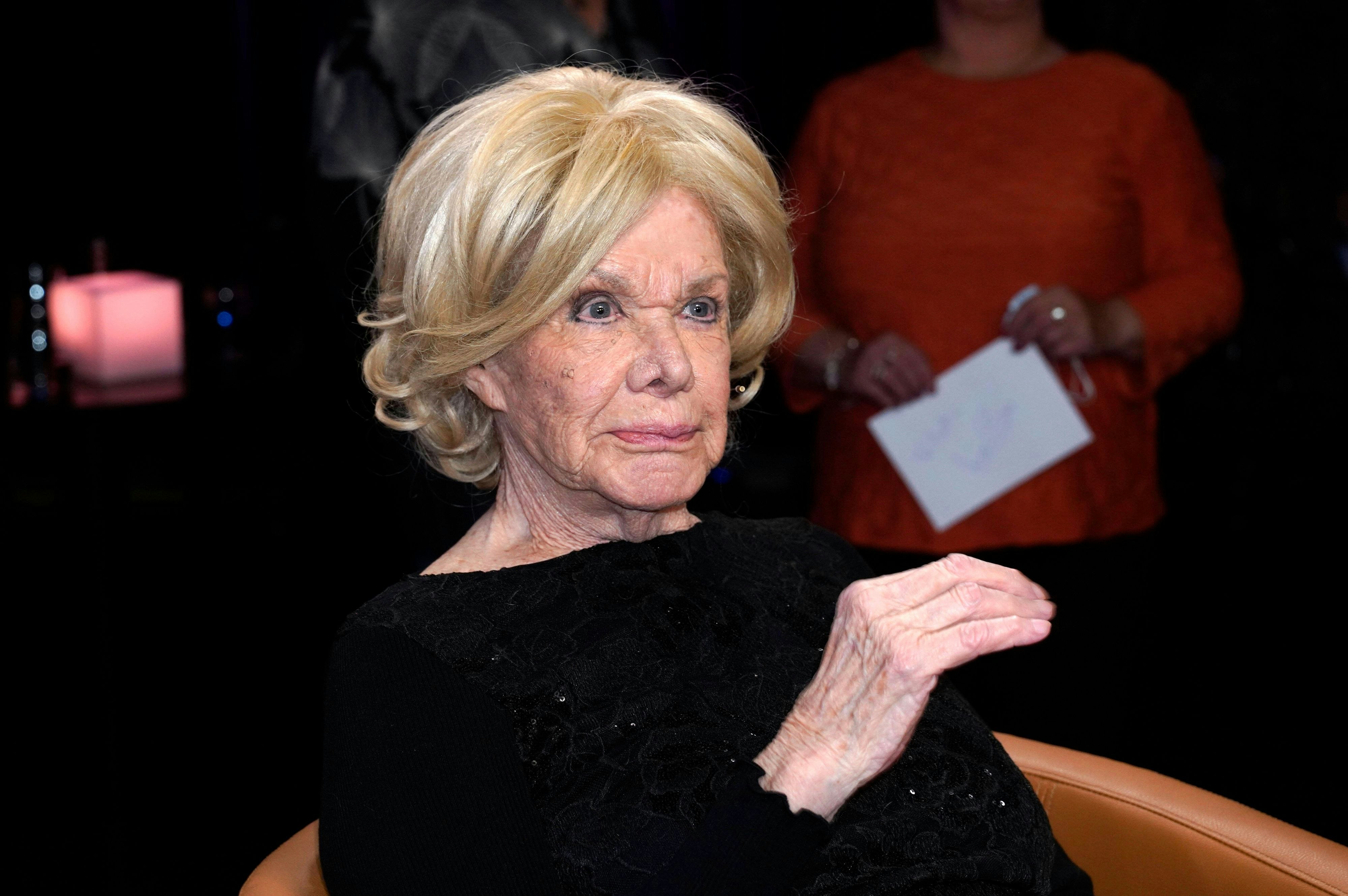 Nach Erblindung: Schauspiel-Ikone und Ex-Dschungelkönigin Ingrid van ...