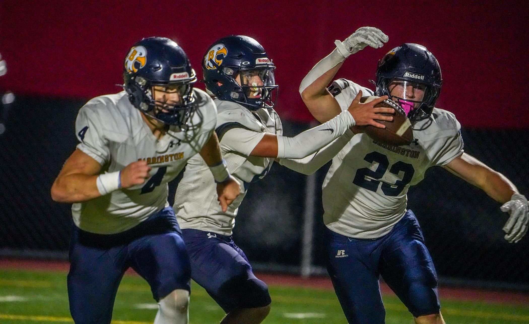 Barrington football handles Mt. Hope on Thanksgiving Day. Here's how