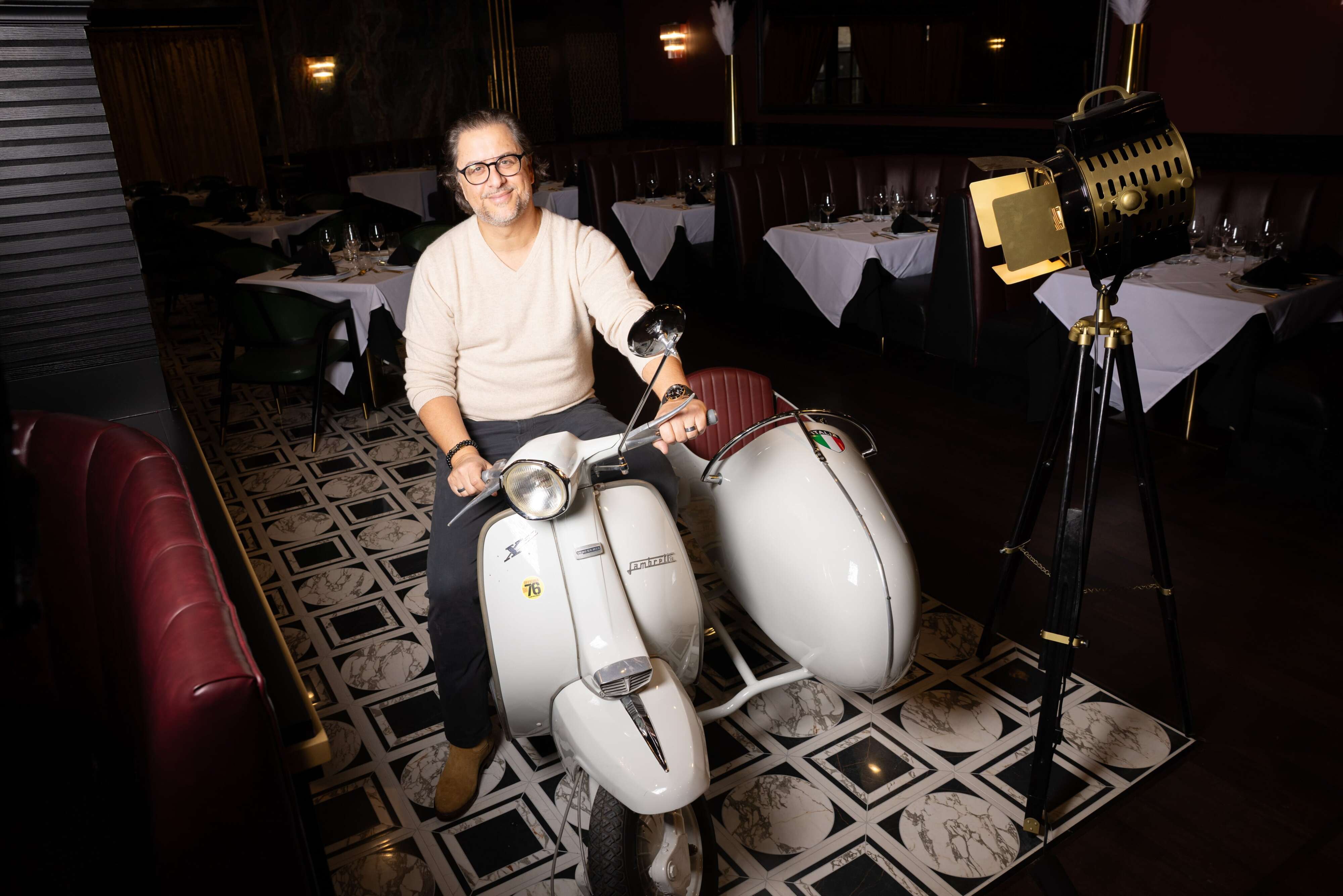 Italian restaurant with live music is open in Addison, replacing ...