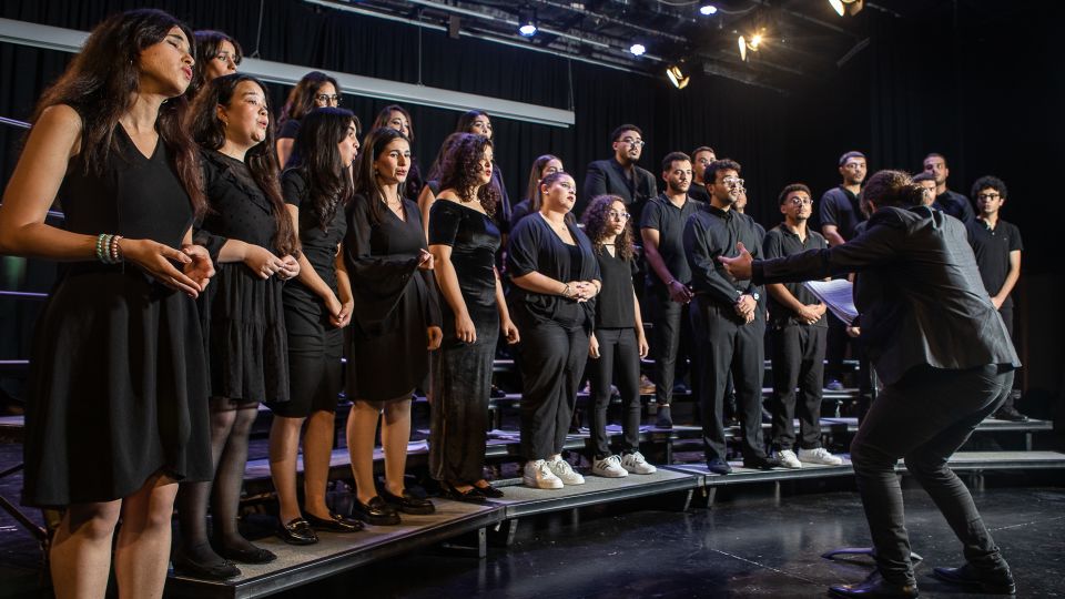 Years after the Arab Spring, a Tunisian choir travels thousands of ...