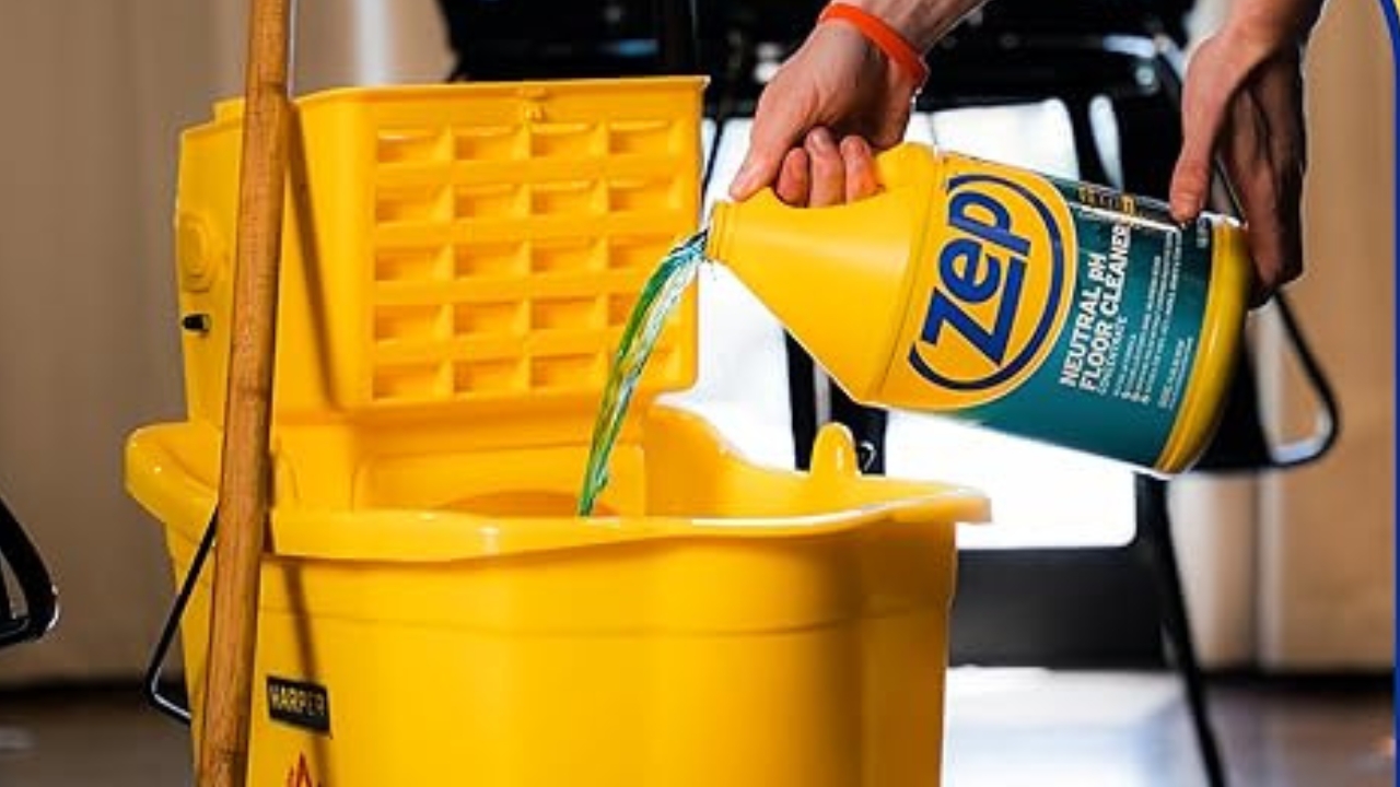 7 Cleaning Products That Pros Actually Use at Home