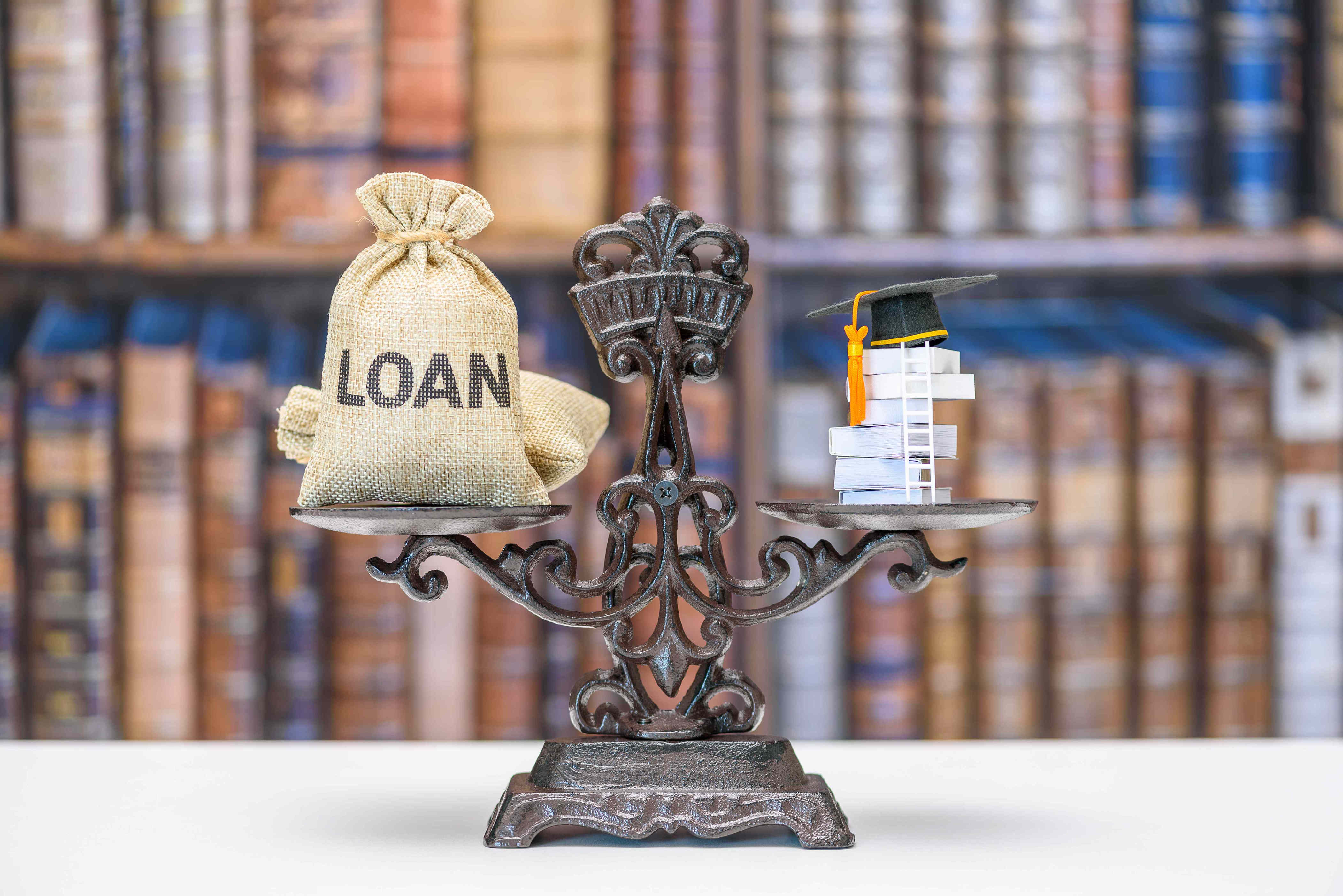 How Does Your Student Loan Debt Compare to Others? Find Out Where You Stand