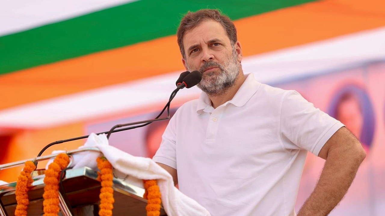 Drama during Rahul Gandhi's Savarkar defamation trial, blank CD shocks ...