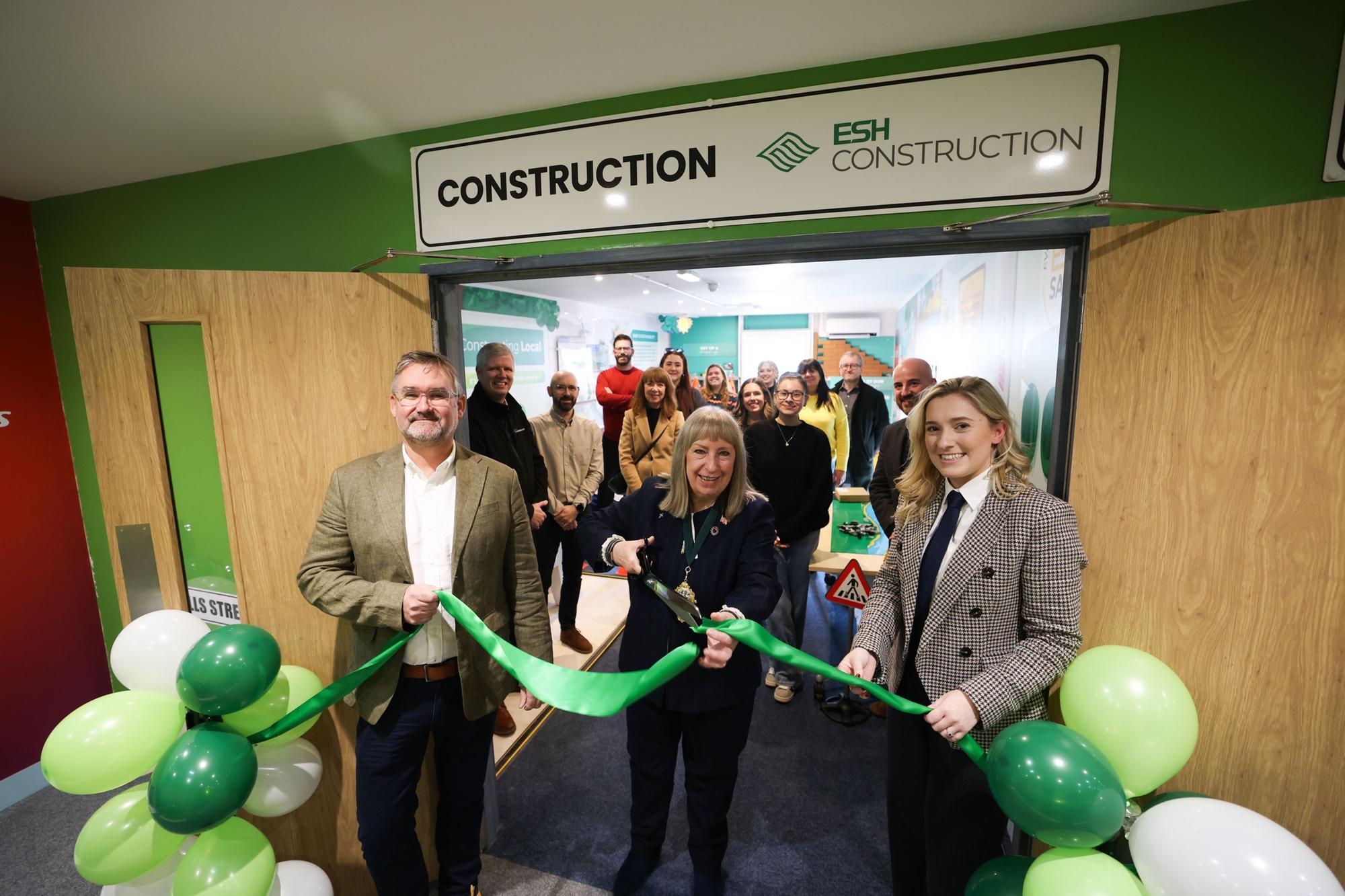 Esh Construction officially unveils Interactive Learning Zone at Skills ...