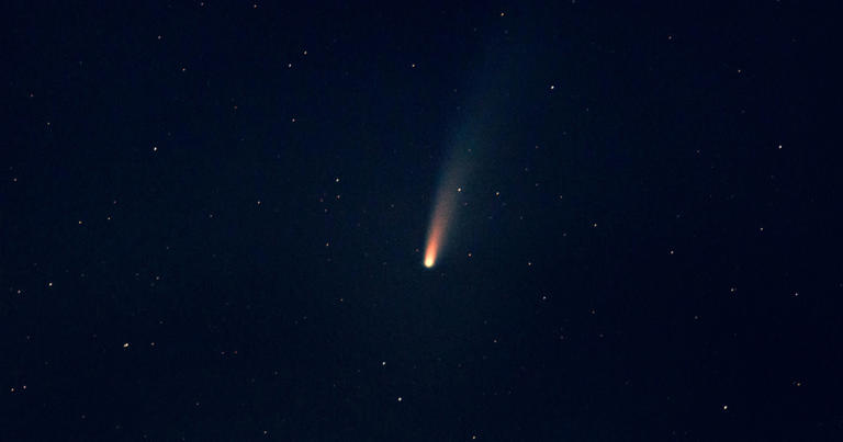 Skywatchers spot bright fireball across Southern California on Saturday