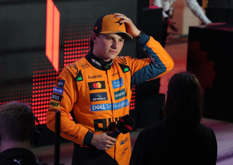Motor racing-Piastri on pole for Qatar sprint race, Norris third