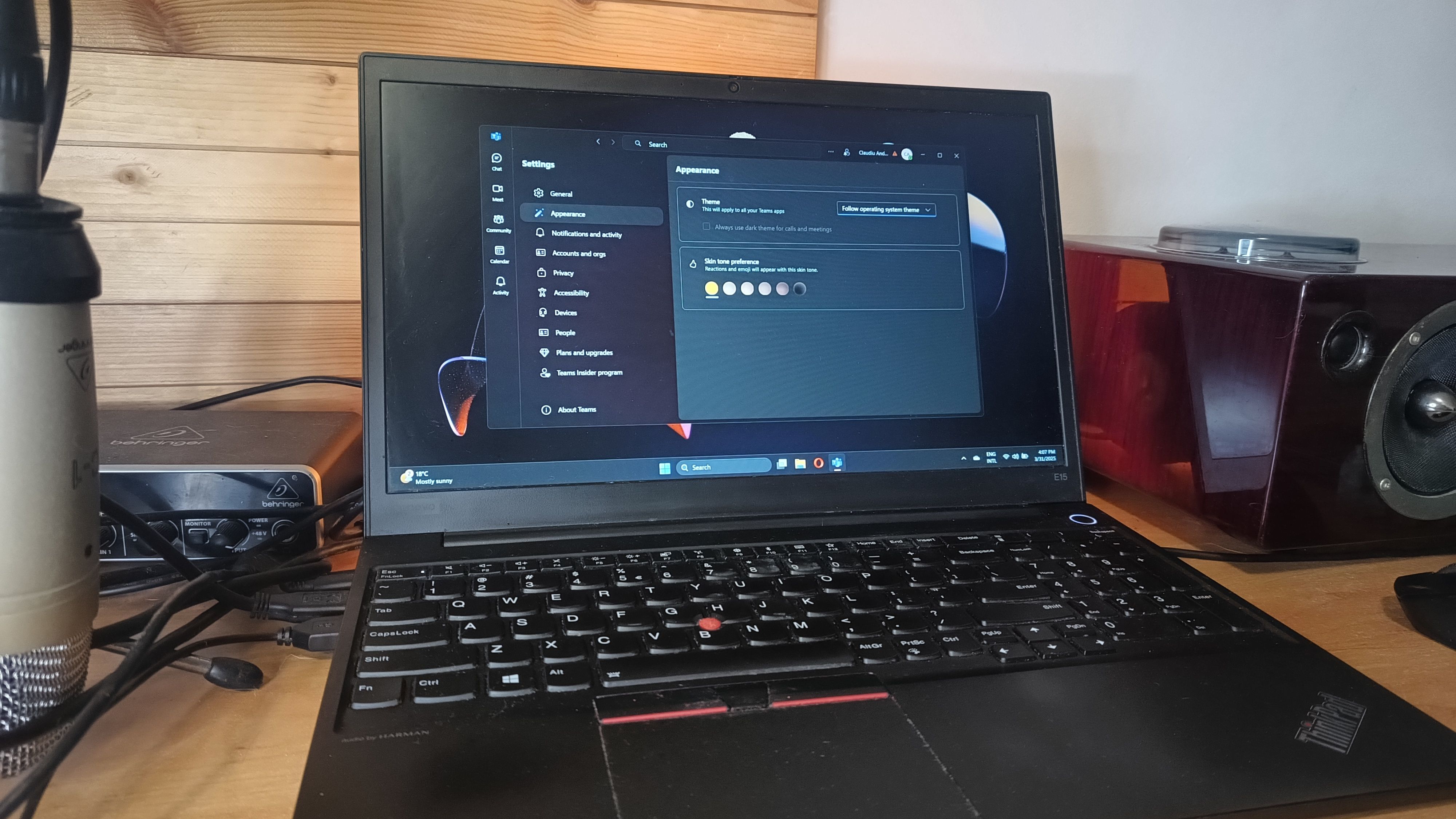 Microsoft is rolling out a Slack-to-Teams migration tool, and it's not ...