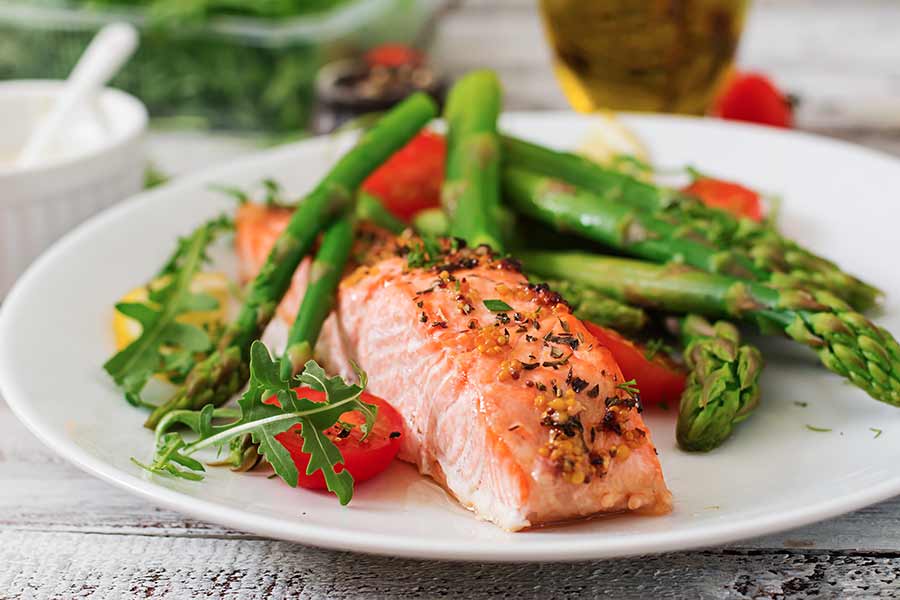 Foods that help arthritis—and ones that make it worse