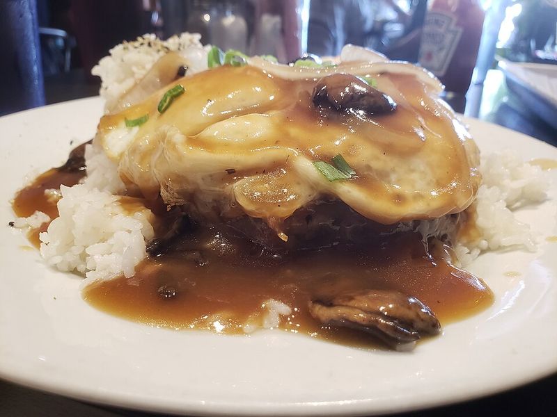 12 Hawaiian Foods That Make Locals Homesick The Second They Leave The ...