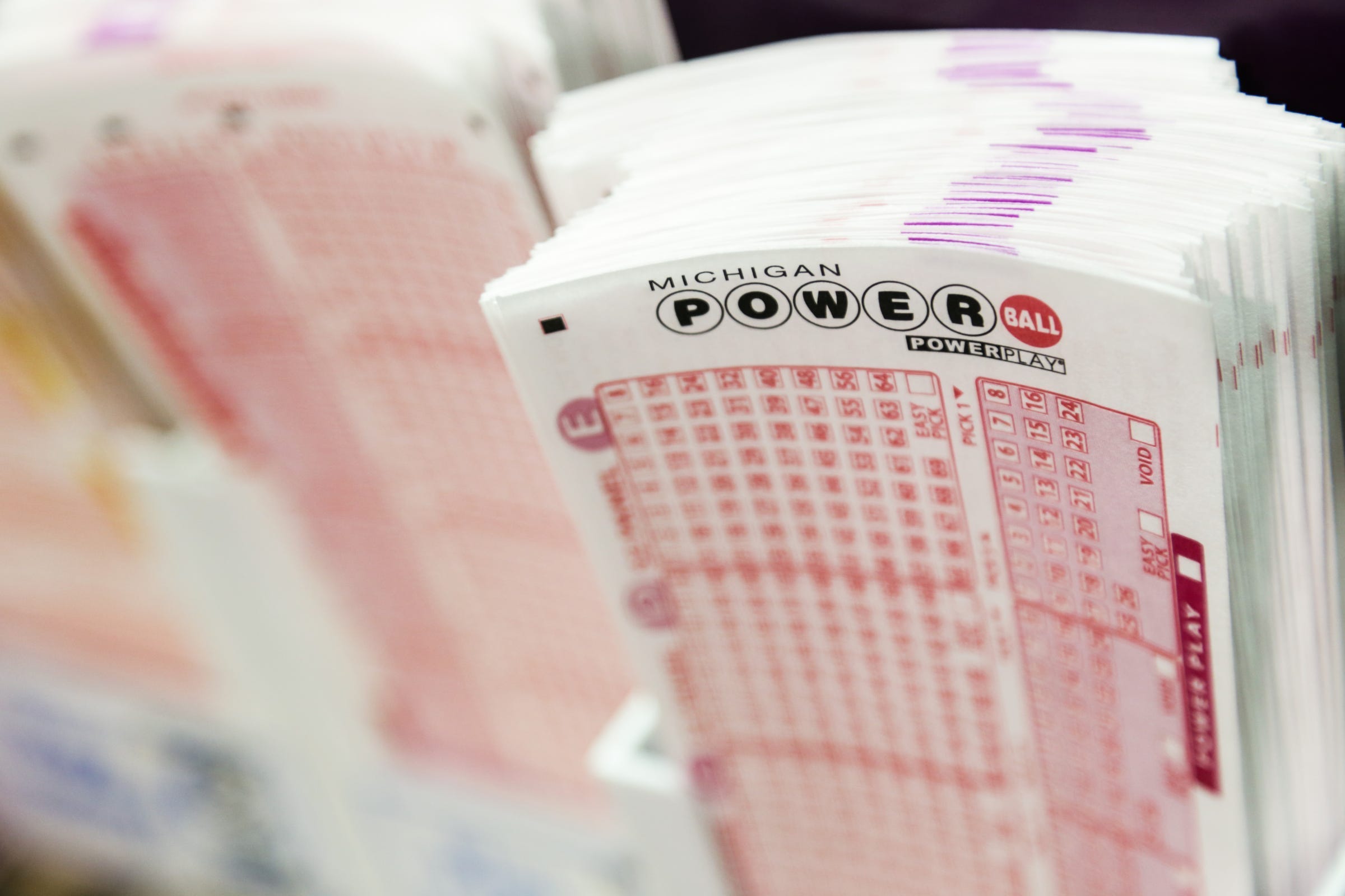 2 Powerball tickets sold in Michigan win $1 million each