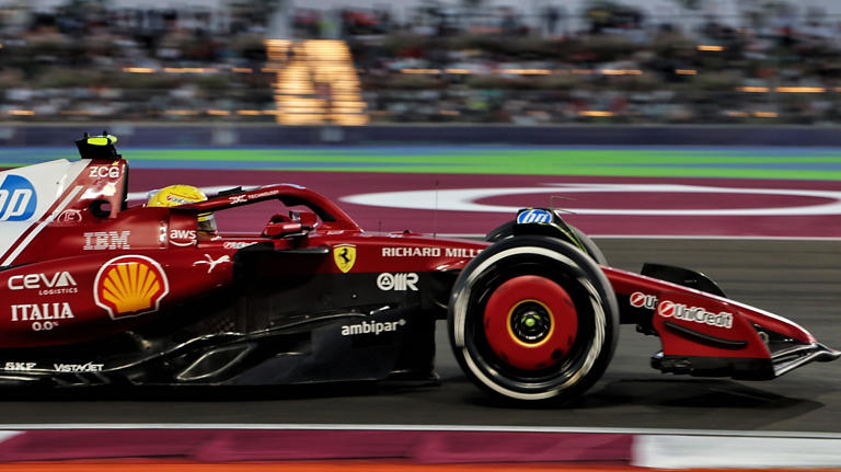 Hamilton krijgt nieuwe dreun in sprintkwalificatie Qatar