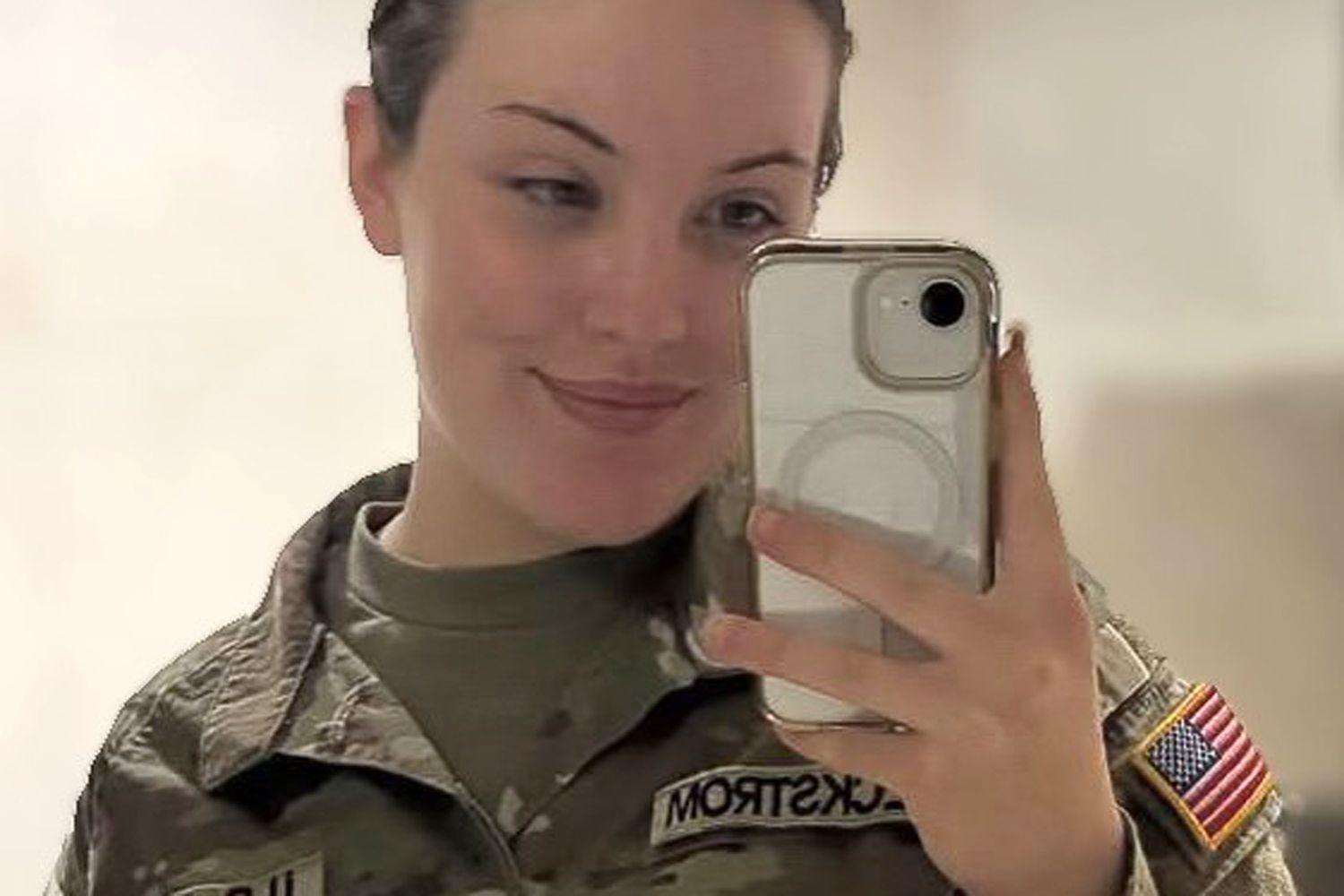 National Guard Member Sarah Beckstrom, 20, Dies After 'Brazen' Attack ...