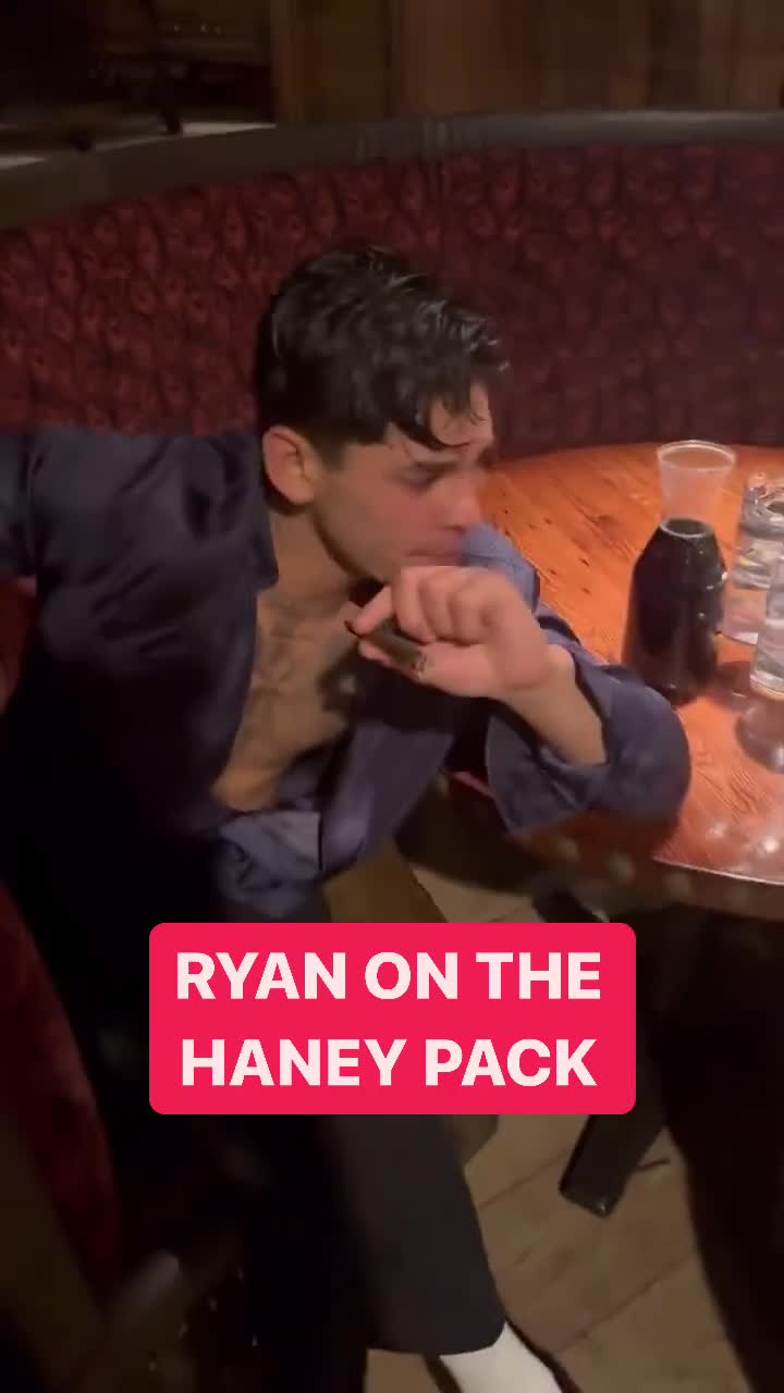 Ryan Garcia smoking on the Devin Haney pack after dropping him 3 times 👀