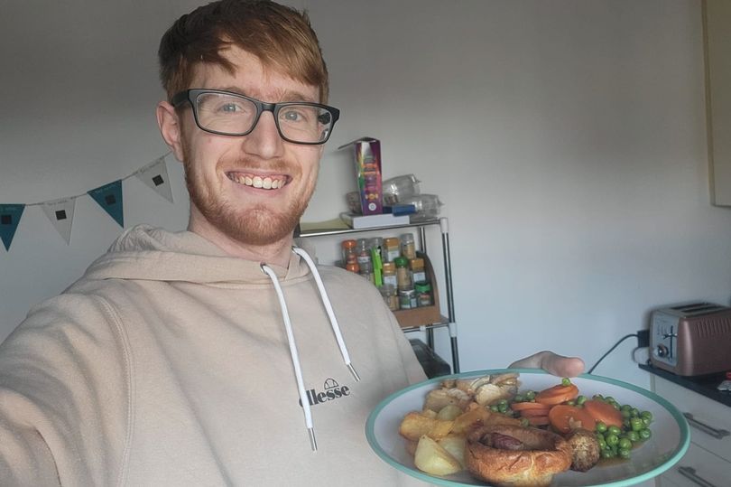 'I tried Waitrose's £6 Christmas dinner ready meal but one key item was ...