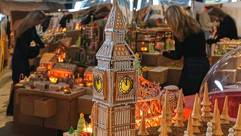 London's iconic landmarks recreated in gingerbread at charity exhibition