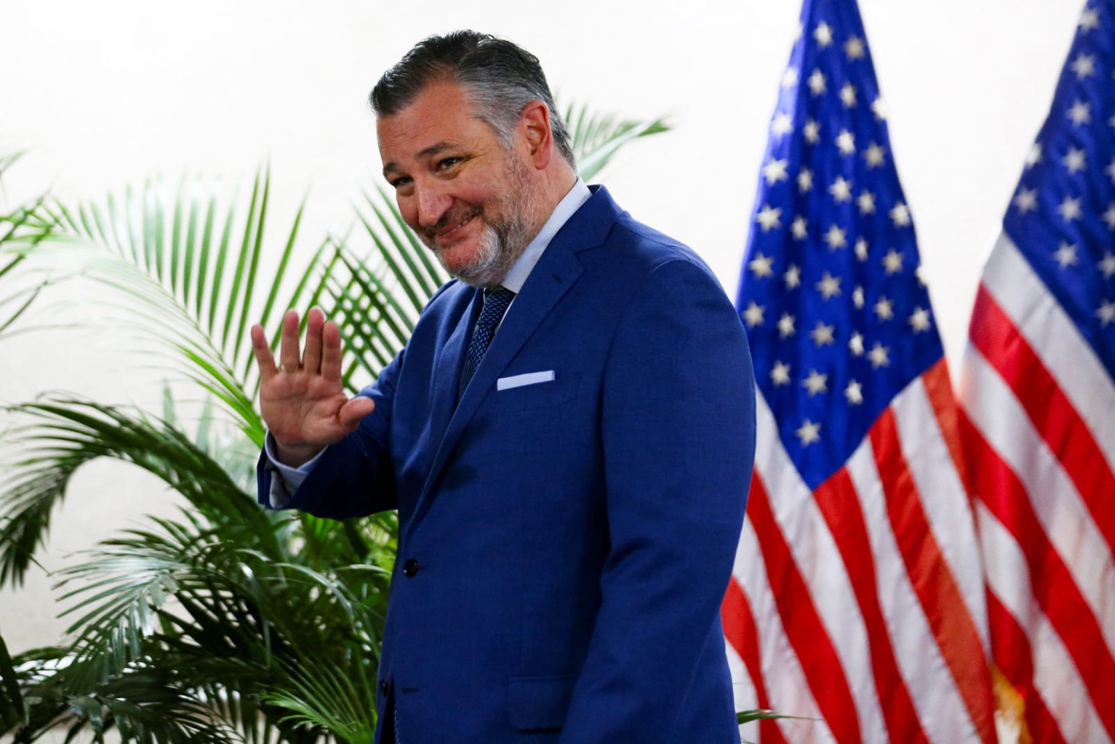 ‘Why people hate politicians’: Senior Dem slams GOP senators for J6 ...