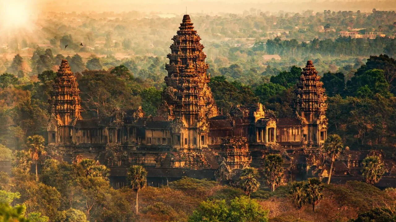 Did You Know The World’s Largest Temple Is Not In India But In THIS ...