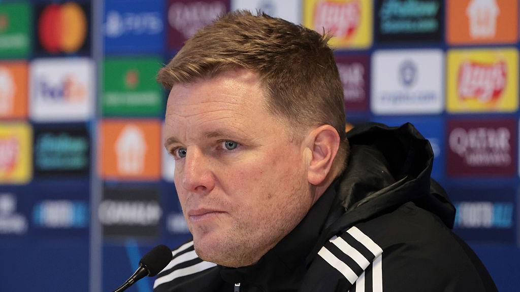Howe 'disappointed' after fans' Marseille experience