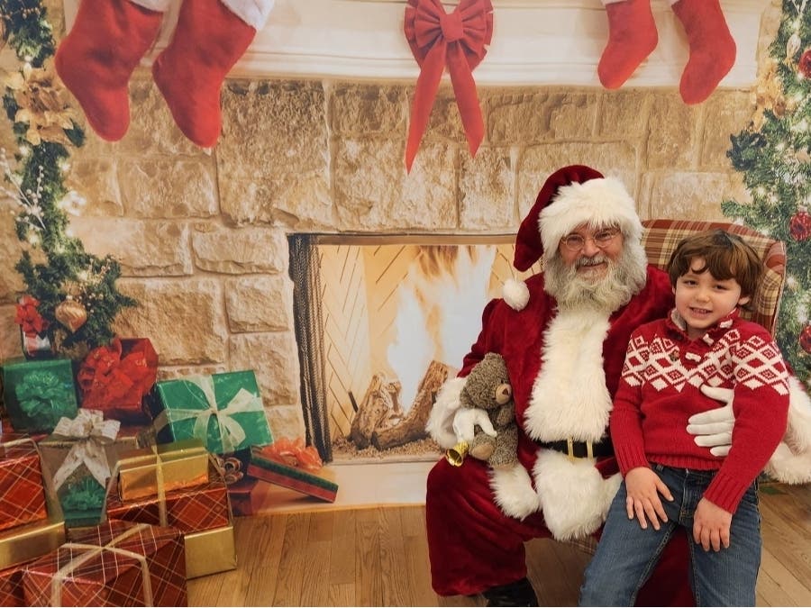 Breakfast With Santa To Support Bradley Gardens Volunteer Fire Department