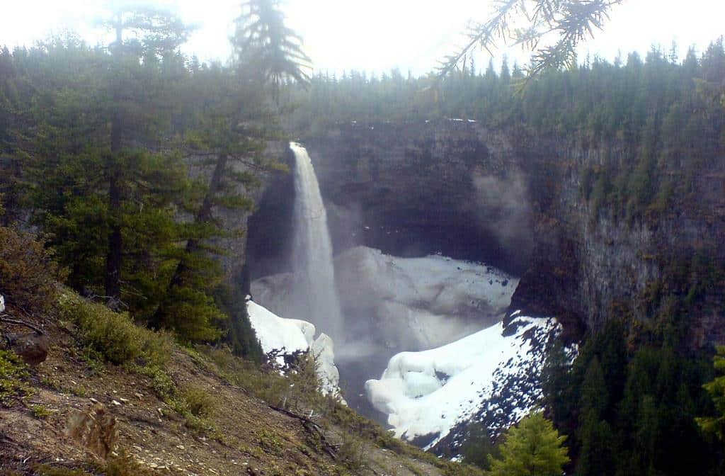 The “other” Niagara: Breathtaking Canadian waterfalls without the crowds