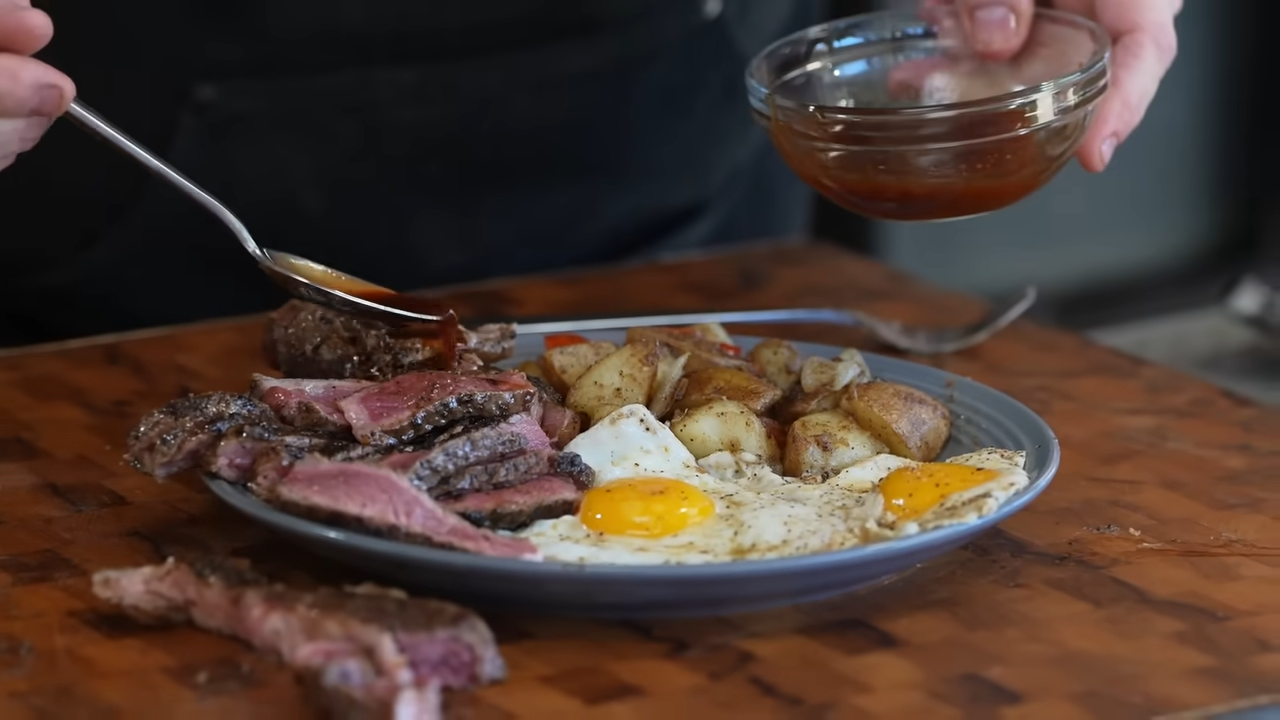 Ribeye steak & eggs on the Blackstone griddle