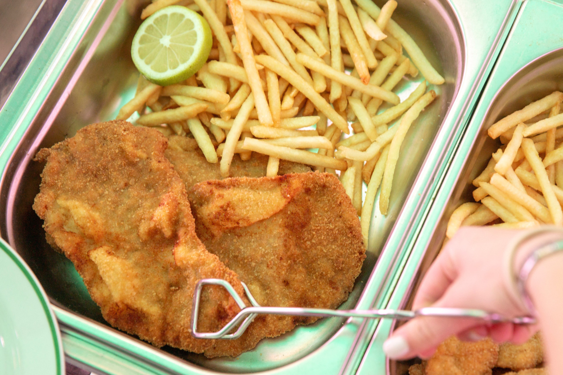 The top 15 countries that consume the most food (you won't guess ...
