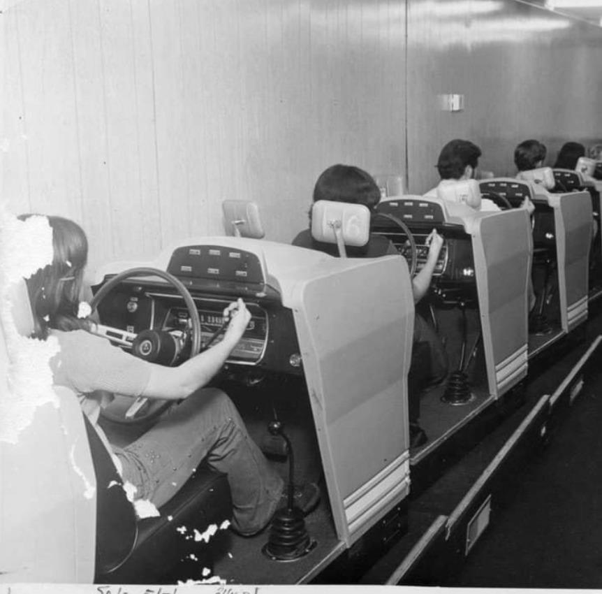 15 Old Driver’s Ed Photos Kids Today Wouldn’t Believe