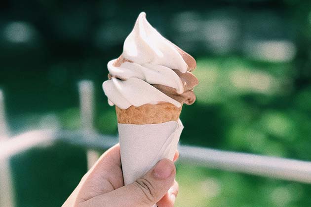 Foods that help arthritis—and ones that make it worse