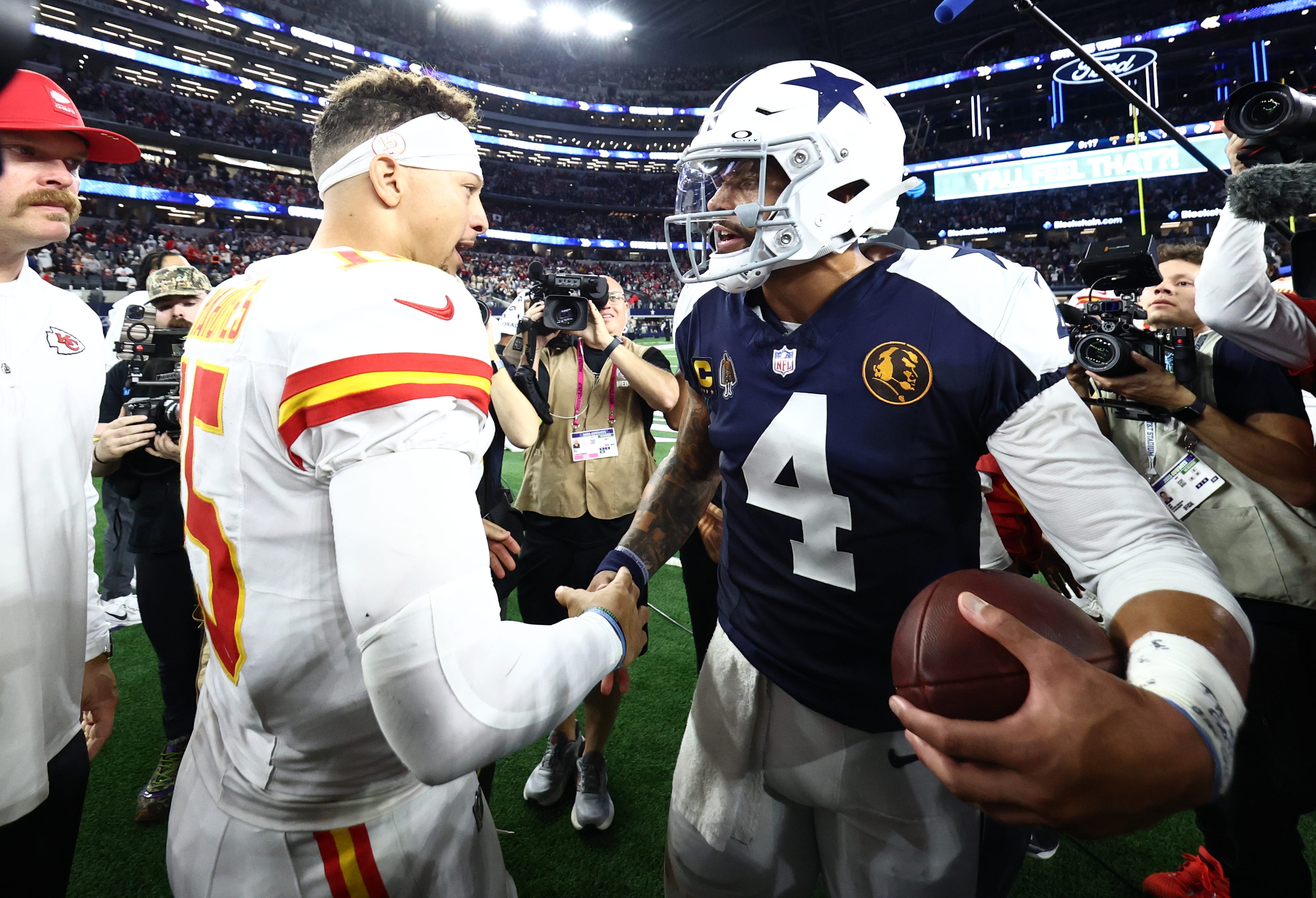Top 10 QB salaries, including Cowboys Dak Prescott, after Mahomes deal