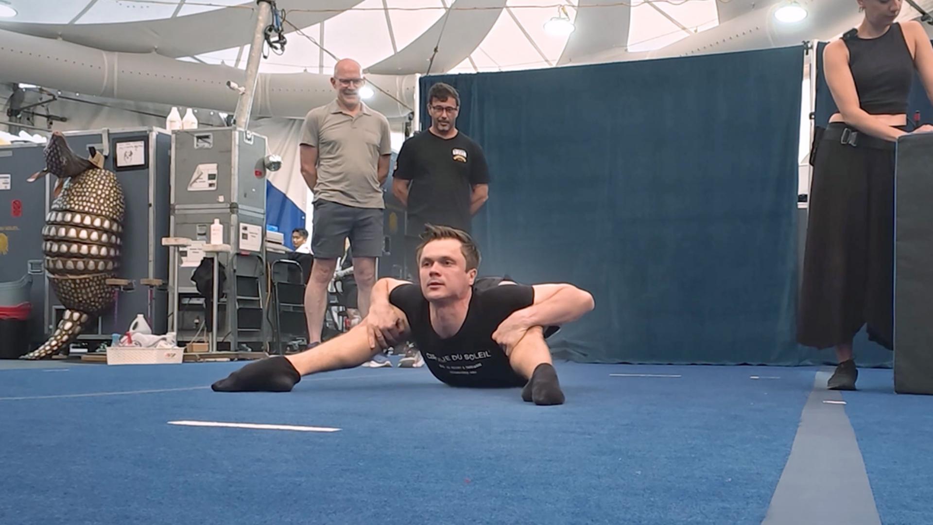Most prone extreme back bends in one minute - 14 by Aleksei Goloborodko