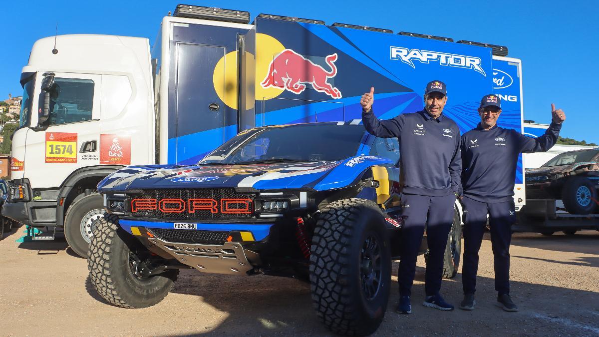 Nani Roma y Álex Haro, a punto para el Dakar con el nuevo Raptor T1+