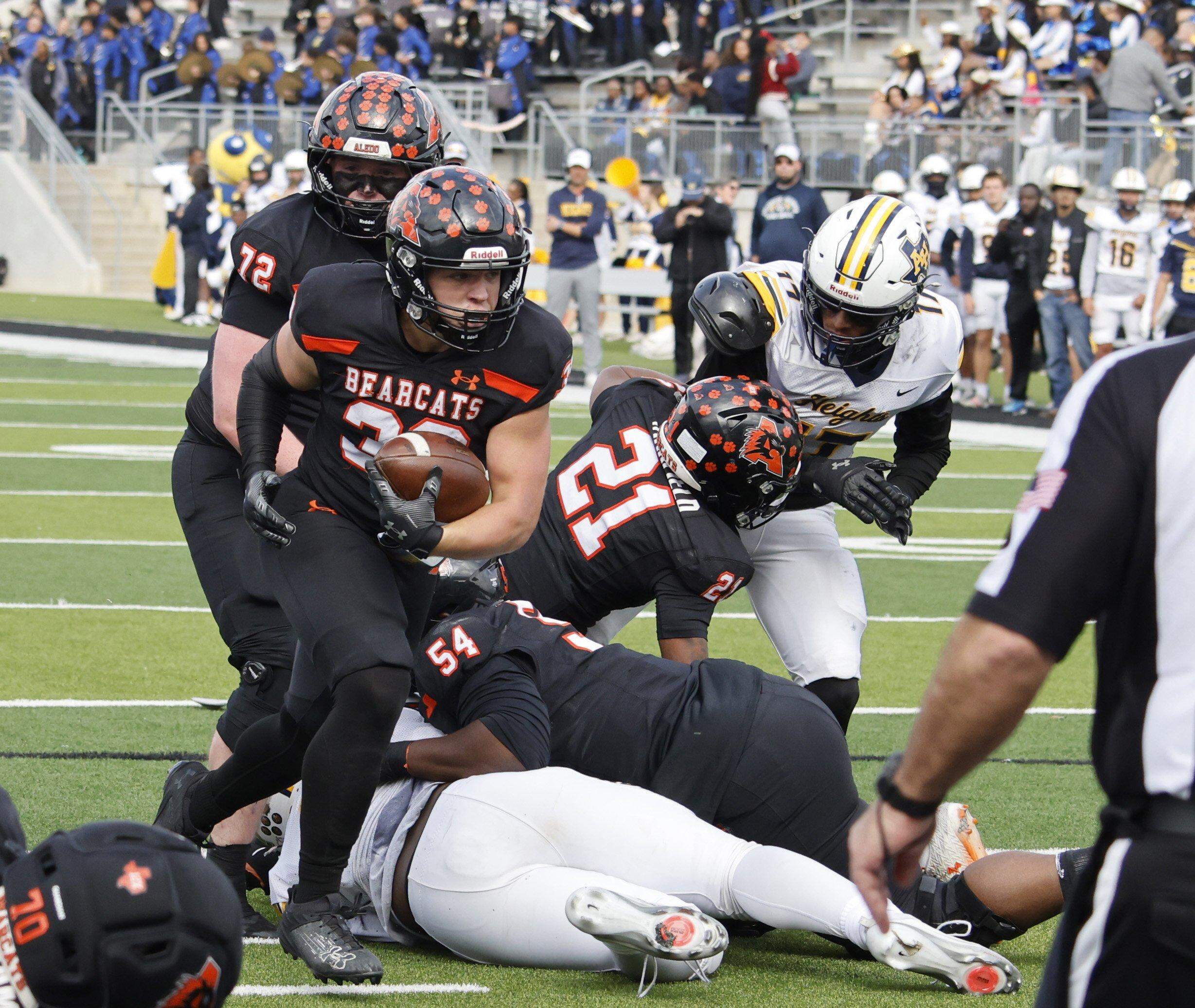 VOTE: UIL Regional Round High School Football Most Valuable Player