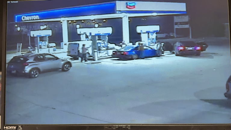 2 injured in shooting at Oildale gas station