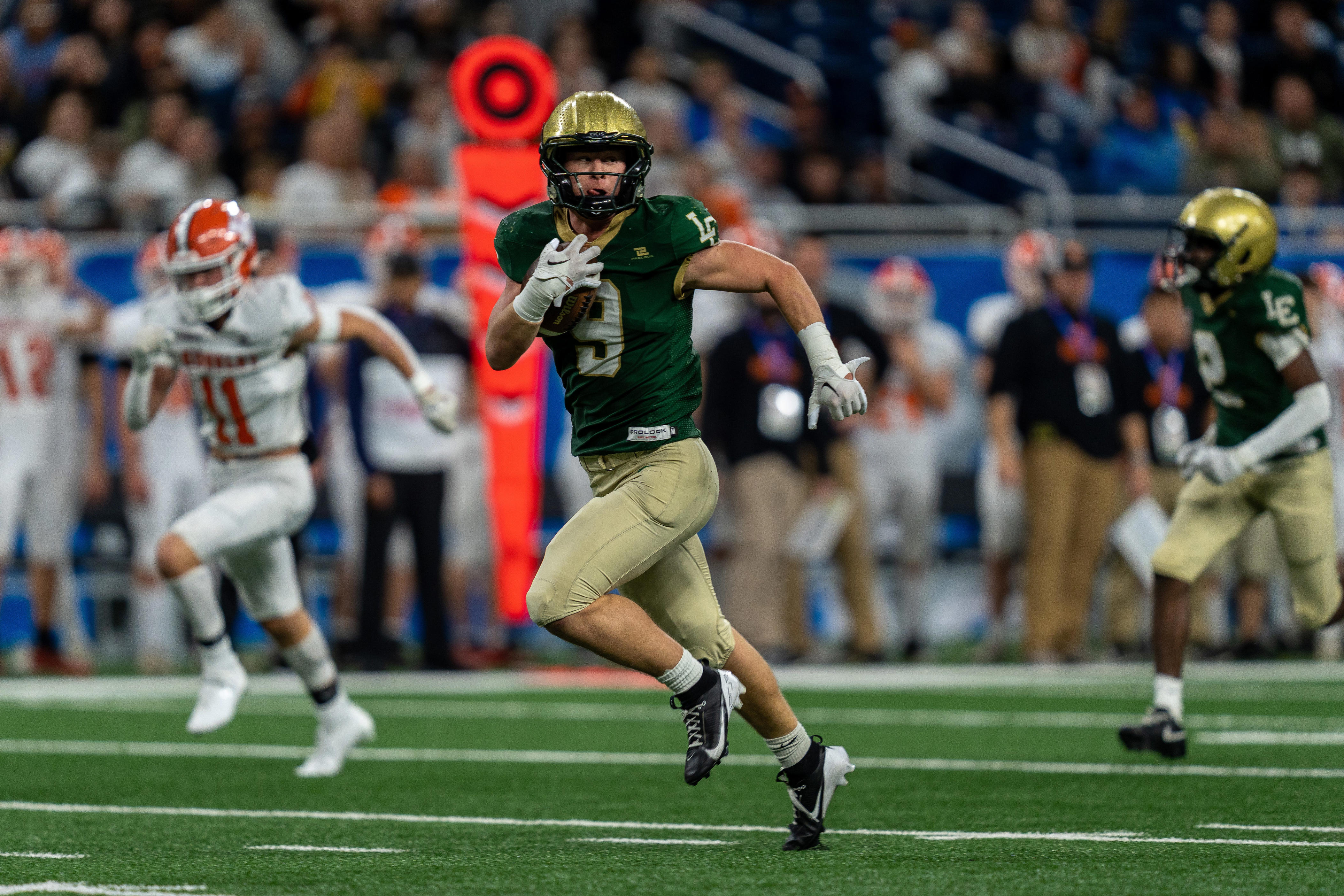 MHSAA football state final scores: Day 1 stats, results, game recaps