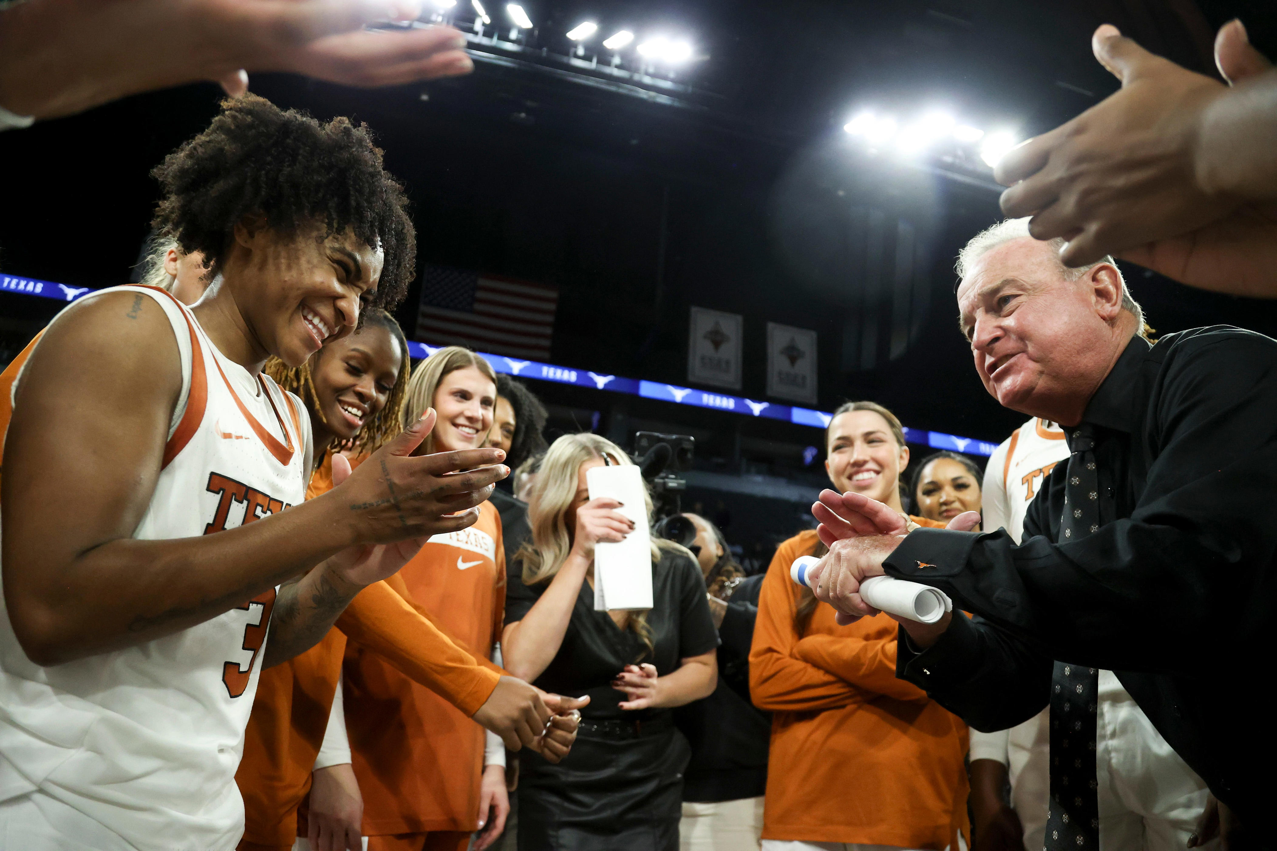 Longhorns women's basketball 2026 recruiting class ranked No. 1