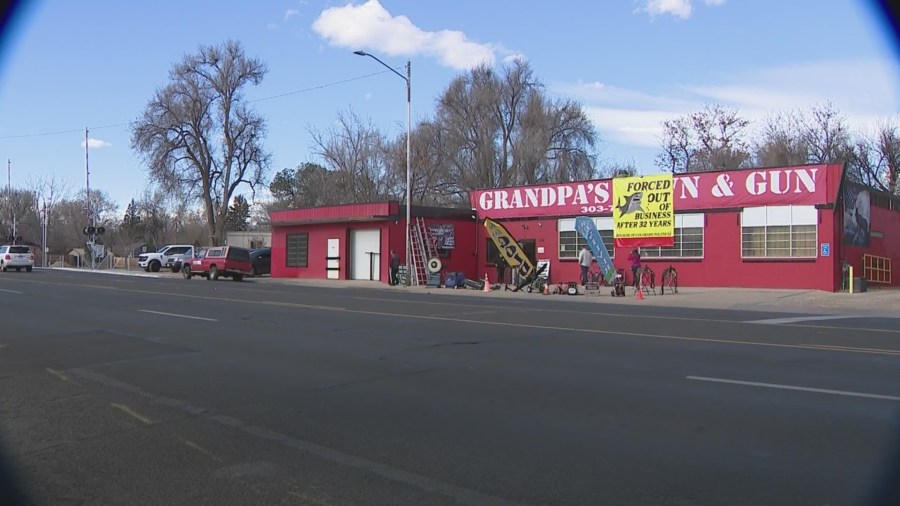 Pawn, gun store closing after city made changes to street in front of ...