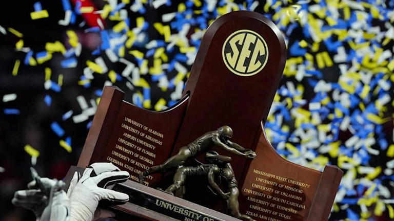 Georgia Bulldogs Earn Bid to 2025 SEC Championship Game Following Texas ...