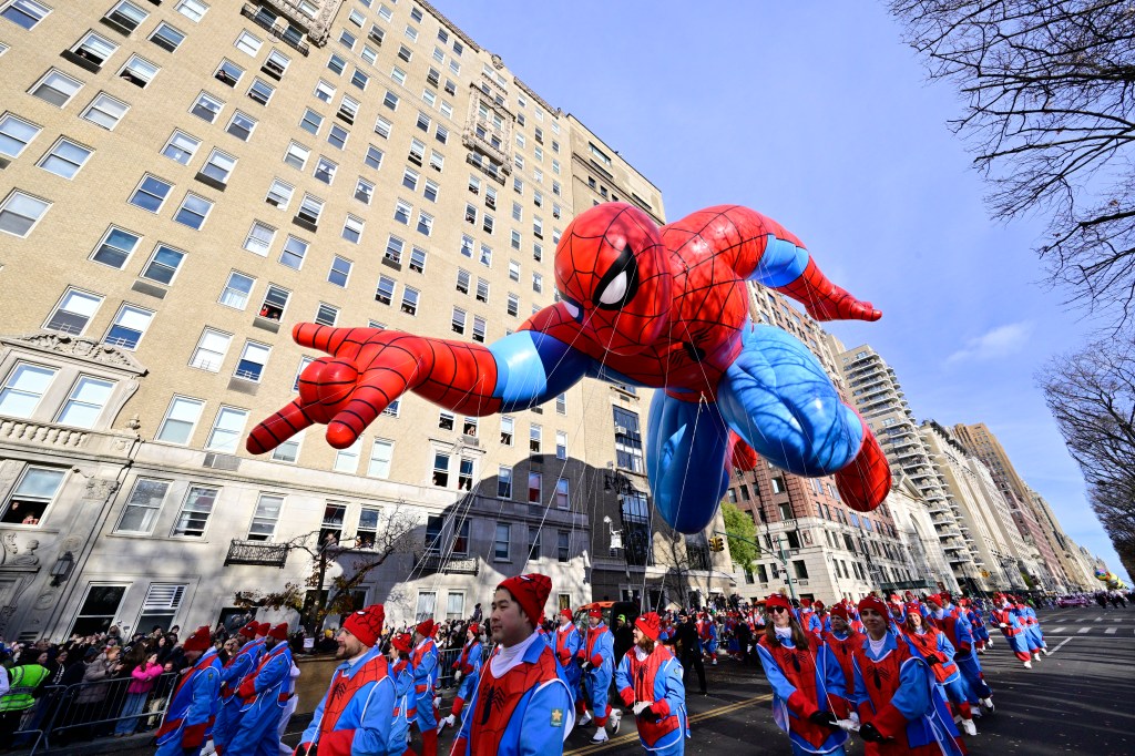 2025 Macy's Thanksgiving Day Parade Gobbles Up Record 34.3 Million ...