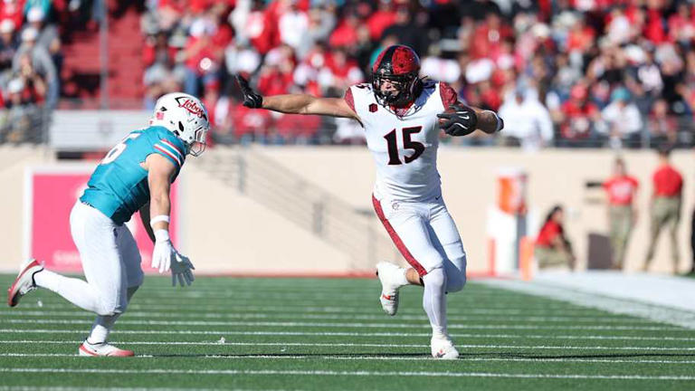 San Diego State loses 23-17 double OT heartbreaker to New Mexico