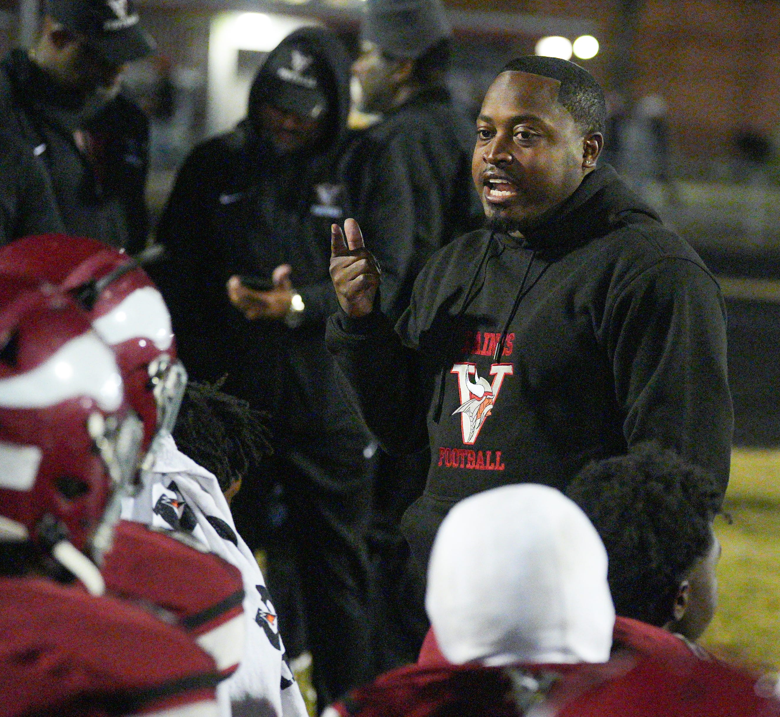 Bill allows Florida high school coaches to get a raise. What we know
