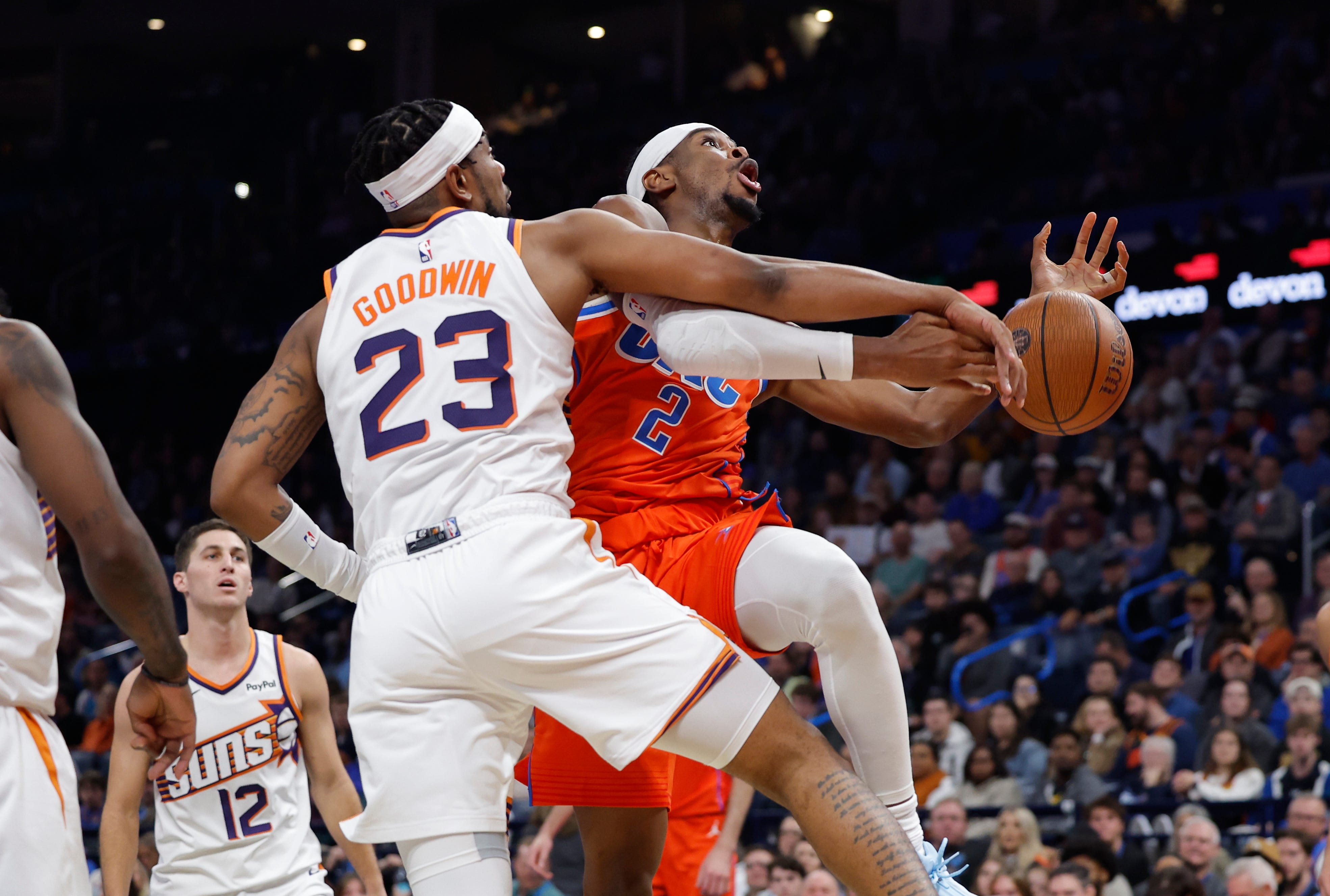 Suns-Thunder live updates. Phoenix hosts defending NBA champions